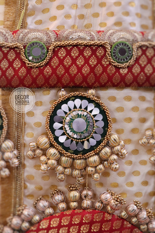 Bela Temple Decor - Beautiful temple decor setup - white and yellow te ...